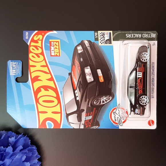 Mattel | Other | Hot Wheels 87 Ford Sierra Cosworth 222 Retro Racers ...